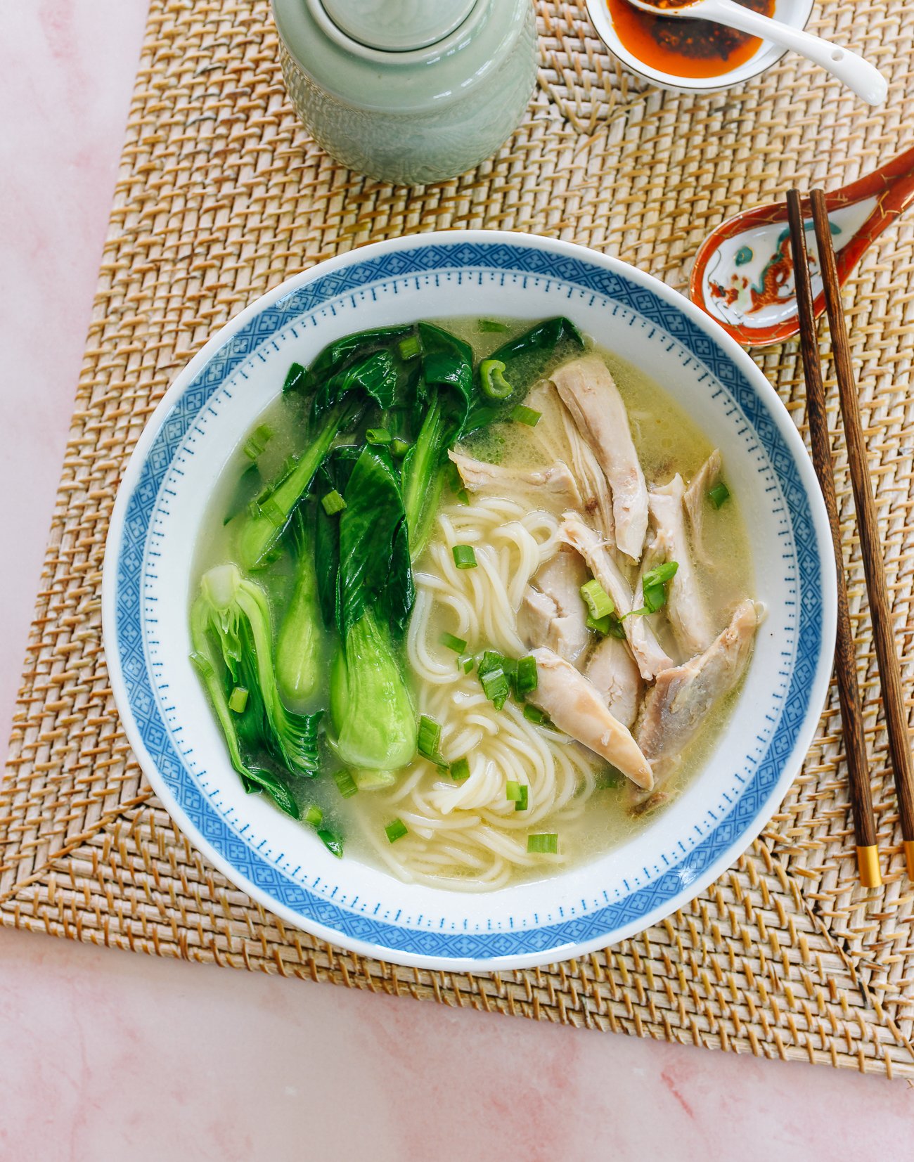 Sopa De Pollo Con Fideos Chinos (鸡汤面) - Recetas De Cocina